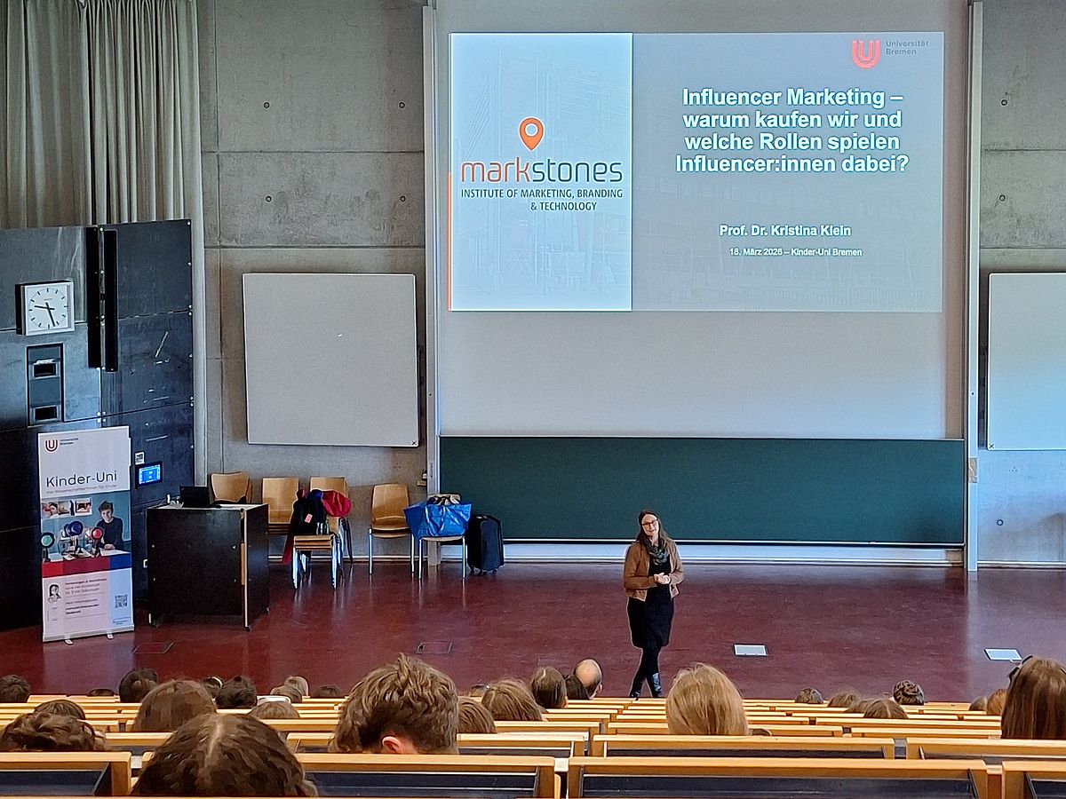 Prof. Klein bei der Kinder-Uni - Universität Bremen